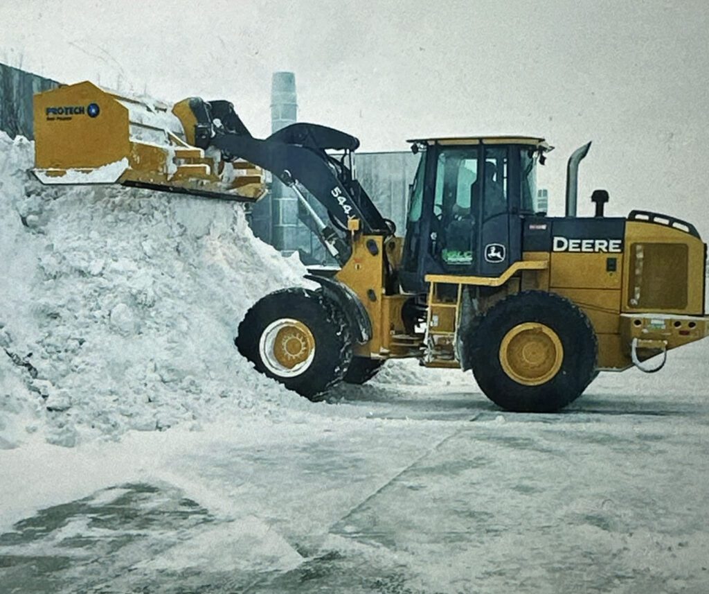 Commercial Landscape Services | Vigh Landscape | Michigan